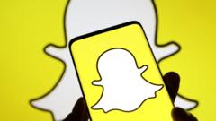 Snapchat Family Centre: What is it and how does it work? - BBC Newsround