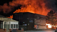 Abergavenny fire: Town centre outbreak forces evacuation of homes - BBC ...