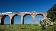 Enterprise: Hourly rail service between Belfast and Dublin begins - BBC ...