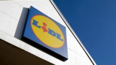 Horley: Tesco loses High Court challenge over new Lidl store - BBC News