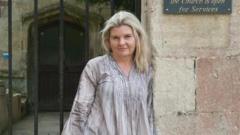 Rougham Hall: Crumbling ruins hold the secrets of centuries past - BBC News