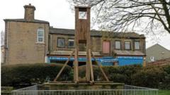 Replica of Halifax Gibbet execution device to be replaced - BBC News