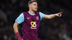Burnley's record-breaking defensive record is dividing fans: The stats ...