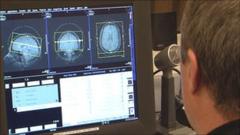 Brains of Buddhist monks scanned in meditation study - BBC News
