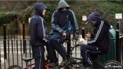 Gangs in the UK: How big a problem are they? - BBC News