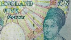 The historical characters on our banknotes - BBC News