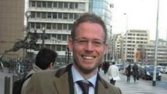 Interpreting politicians: The work of parliamentary polyglots - BBC News