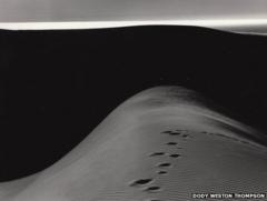 Photographer Dody Weston Thompson dies aged 89 - BBC News