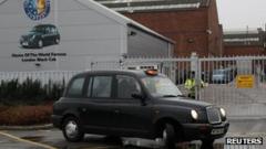 MP Jim Cunningham backs LTI to retain taxi-build in Coventry - BBC News