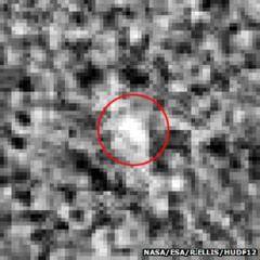 Hubble Space Telescope achieves deepest cosmic view yet - BBC News