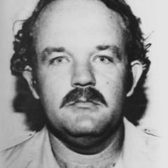 Yorkshire grandmother's letters to US serial killer David Gore - BBC News