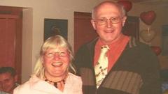 Alan Greaves death: Widow forgives church organist killers - BBC News