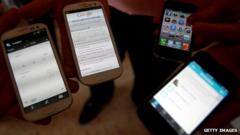 Vodafone and O2 begin limited roll-out of 4G networks - BBC News