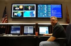 The Nasa probe keeping tabs on our turbulent Sun - BBC News