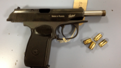 Gun crime: How do weapons appear on England's streets? - BBC News