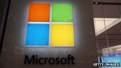 Microsoft warns users of hacker attacks - BBC News