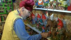 Ron Broomfield's 1,800 gnomes to be auctioned for charity - BBC News