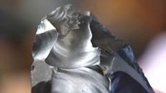 Oldest stone tools pre-date earliest humans - BBC News