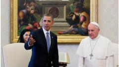In pictures: Barack Obama meets Pope Francis - BBC News