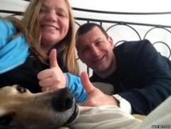 Stephen Sutton: Funeral held after Twitter 'thumbs up' - BBC News