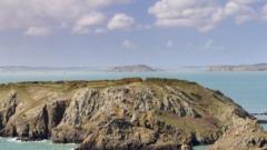 Sark's government 'needs more reform' say campaigners - BBC News