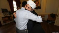 London rabbi joins fast for Ramadan - BBC News