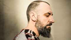 Fink: The British band who conquered US television - BBC News