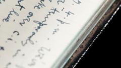 Siegfried Sassoon's war diaries published online - BBC News