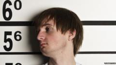 Height differences 'could be caused by DNA changes' - BBC News