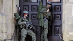 In pictures: Ottawa shootings - BBC News