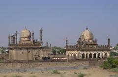 Africans in India: From slaves to reformers and rulers - BBC News