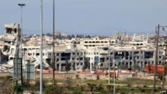 Syria's al-Nusra Front commander 'killed in strike' - BBC News