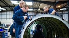 Bloodhound car has jet engine fitting - BBC News