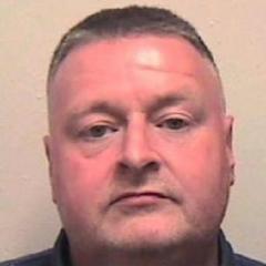 Appeal over 'dangerous' Martin Joseph Hamilton - BBC News