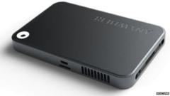 Windows 10 PC squeezed inside Quanta's Compute Plug - BBC News