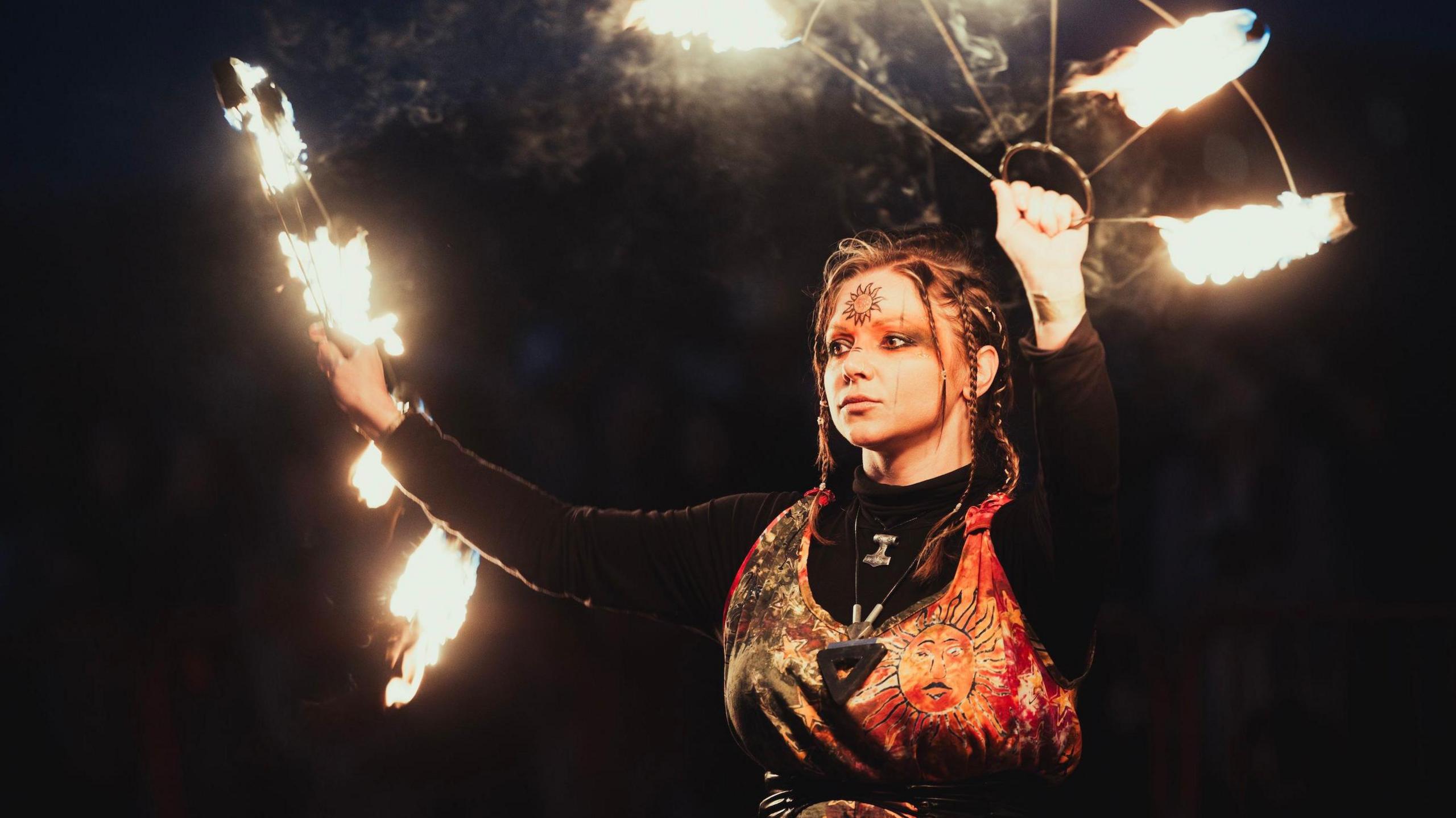 Peel Oie Voaldyn festival bringing fire and folklore to beach - BBC News