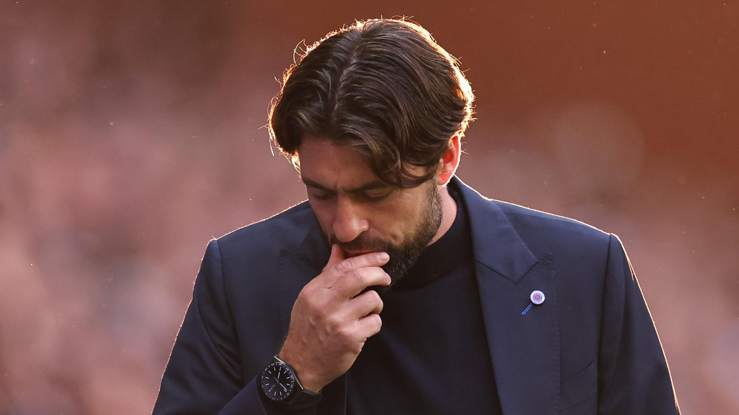 'Rope getting shorter by the week' for Rangers boss Martin - BBC Sport