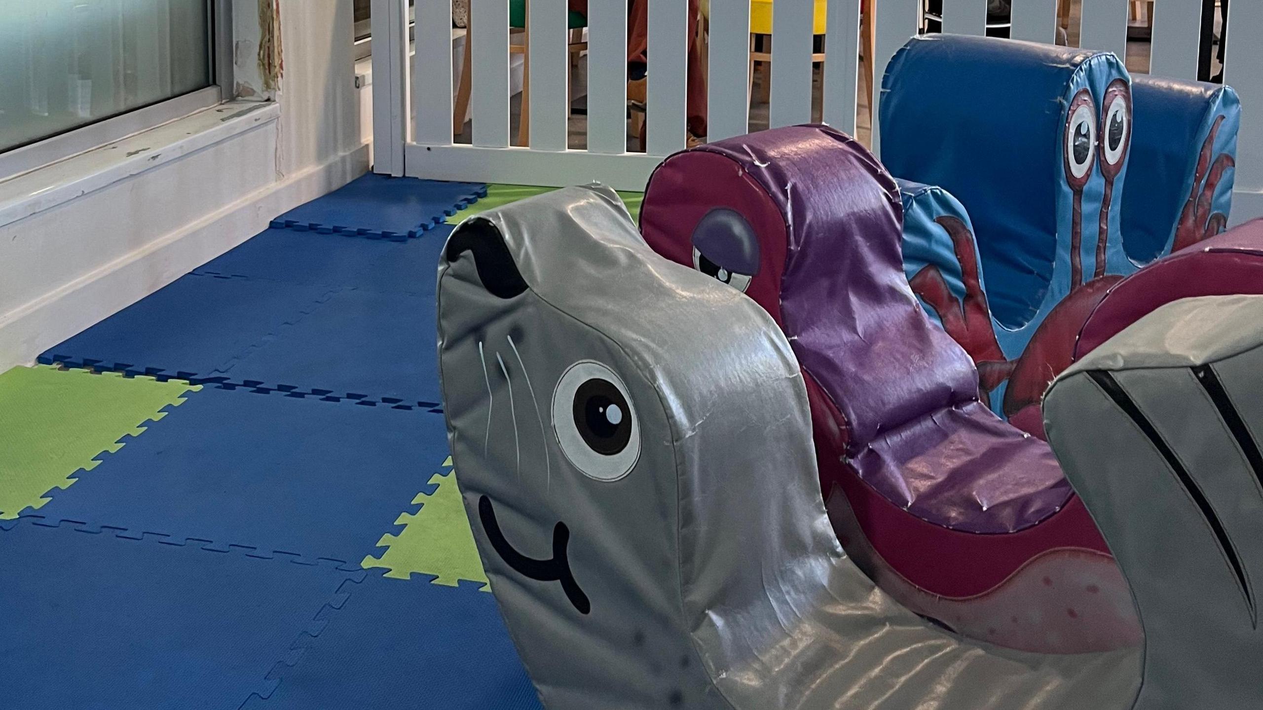 New Guernsey soft play to cost 30k after burst pipe at cafe - BBC News