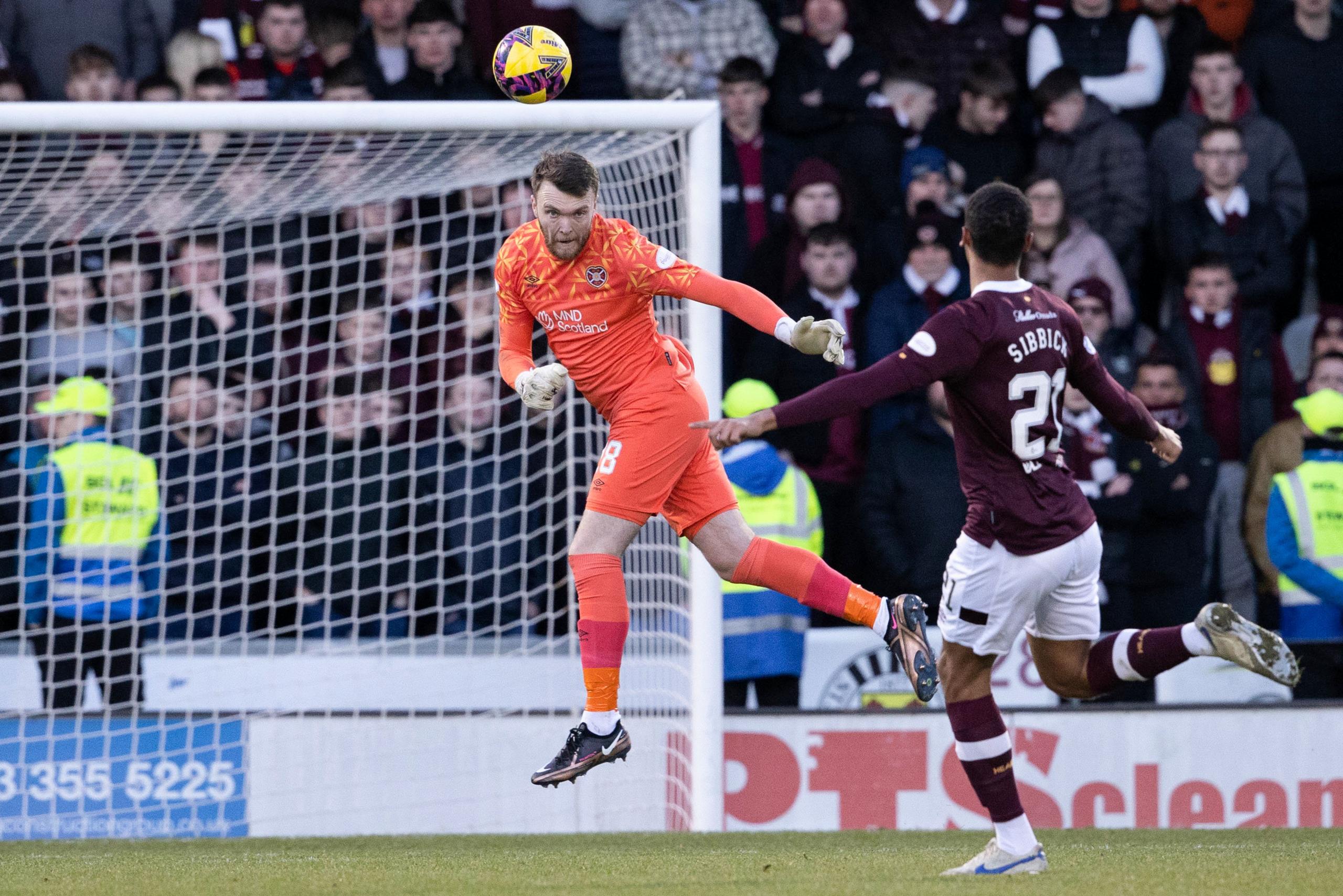 Clark has 'all to play for' in battle to be Scotland No.1 - BBC Sport