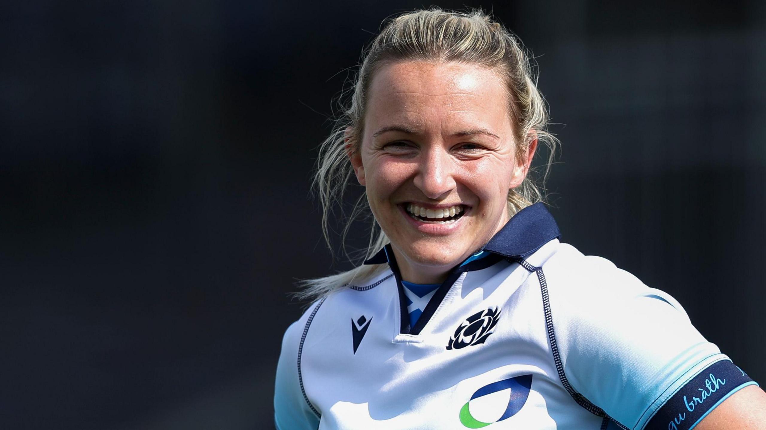 Chloe Rollie: Scotland full-back moves to France from Trailfinders ...