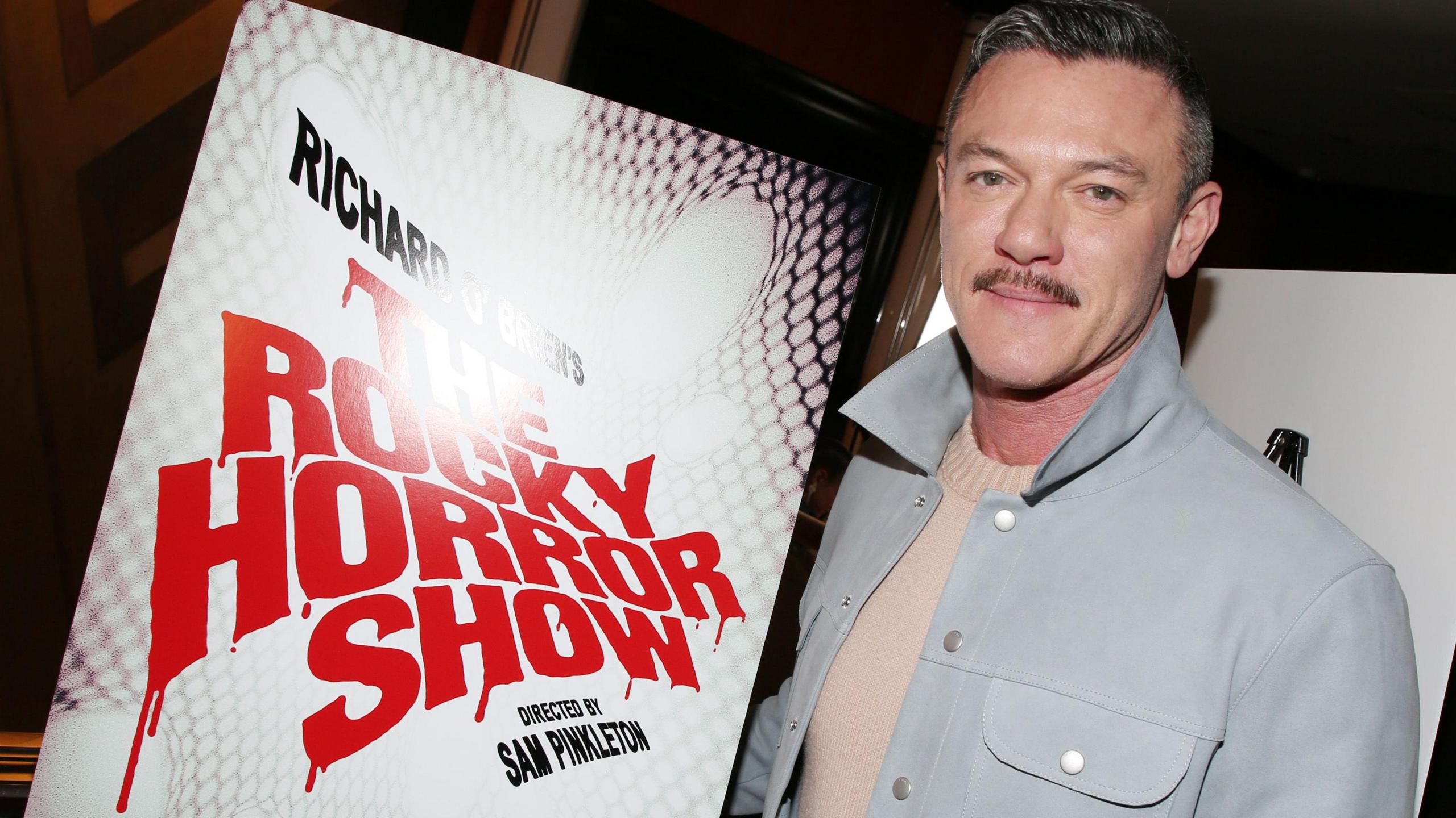Luke Evans to make Broadway debut in The Rocky Horror Show - BBC News