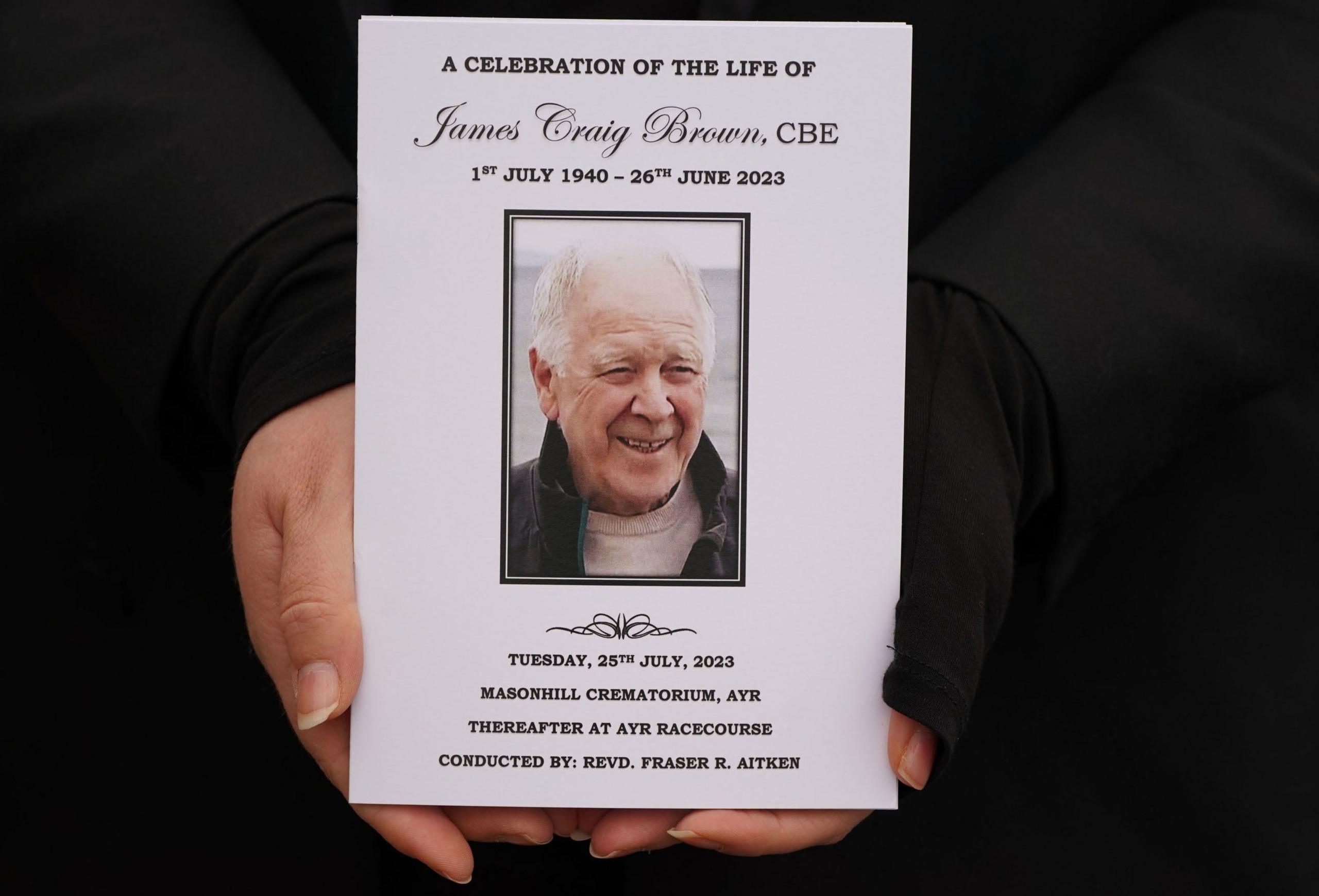 Funeral held for former Scotland manager Craig Brown - BBC News
