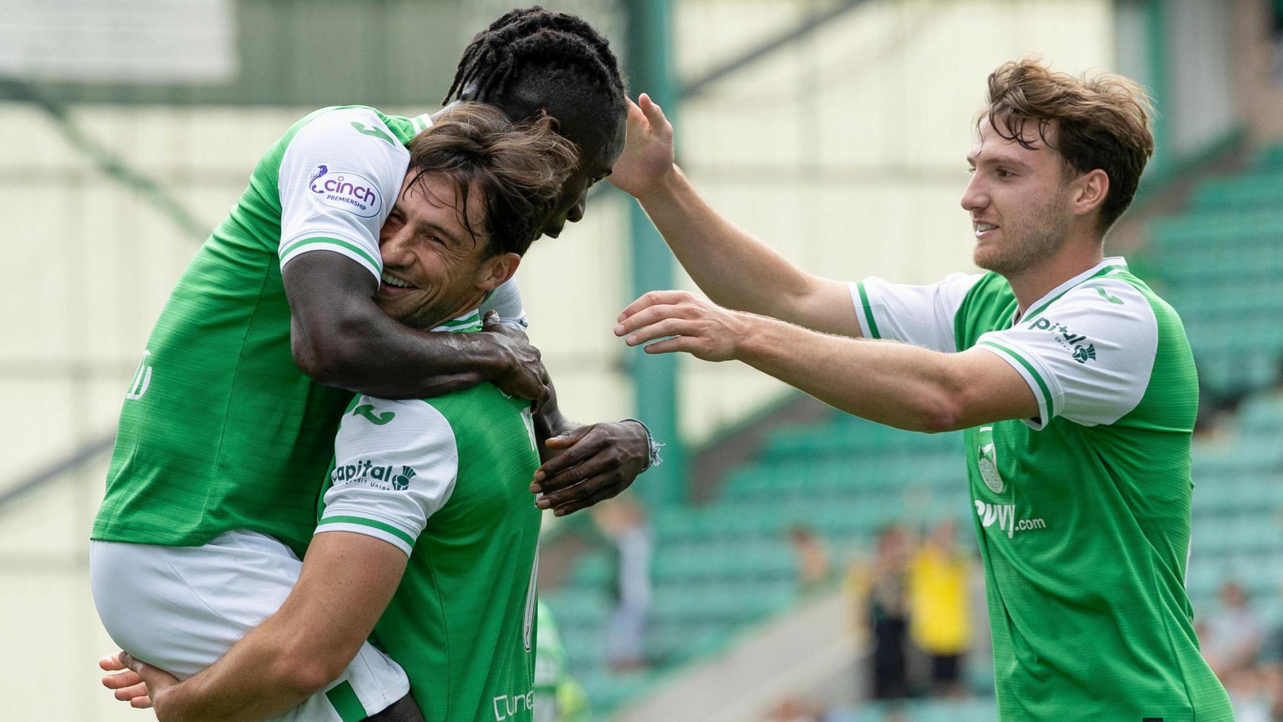 Hibernian 2-1 Raith Rovers: Who impressed? - BBC Sport
