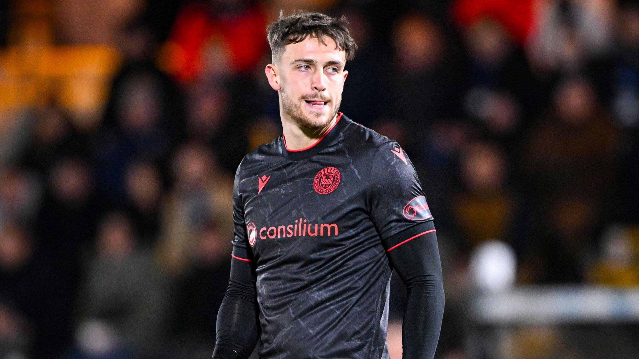 'More clubs than Tiger Woods' - St Mirren striker Jake ;Young's winding ...