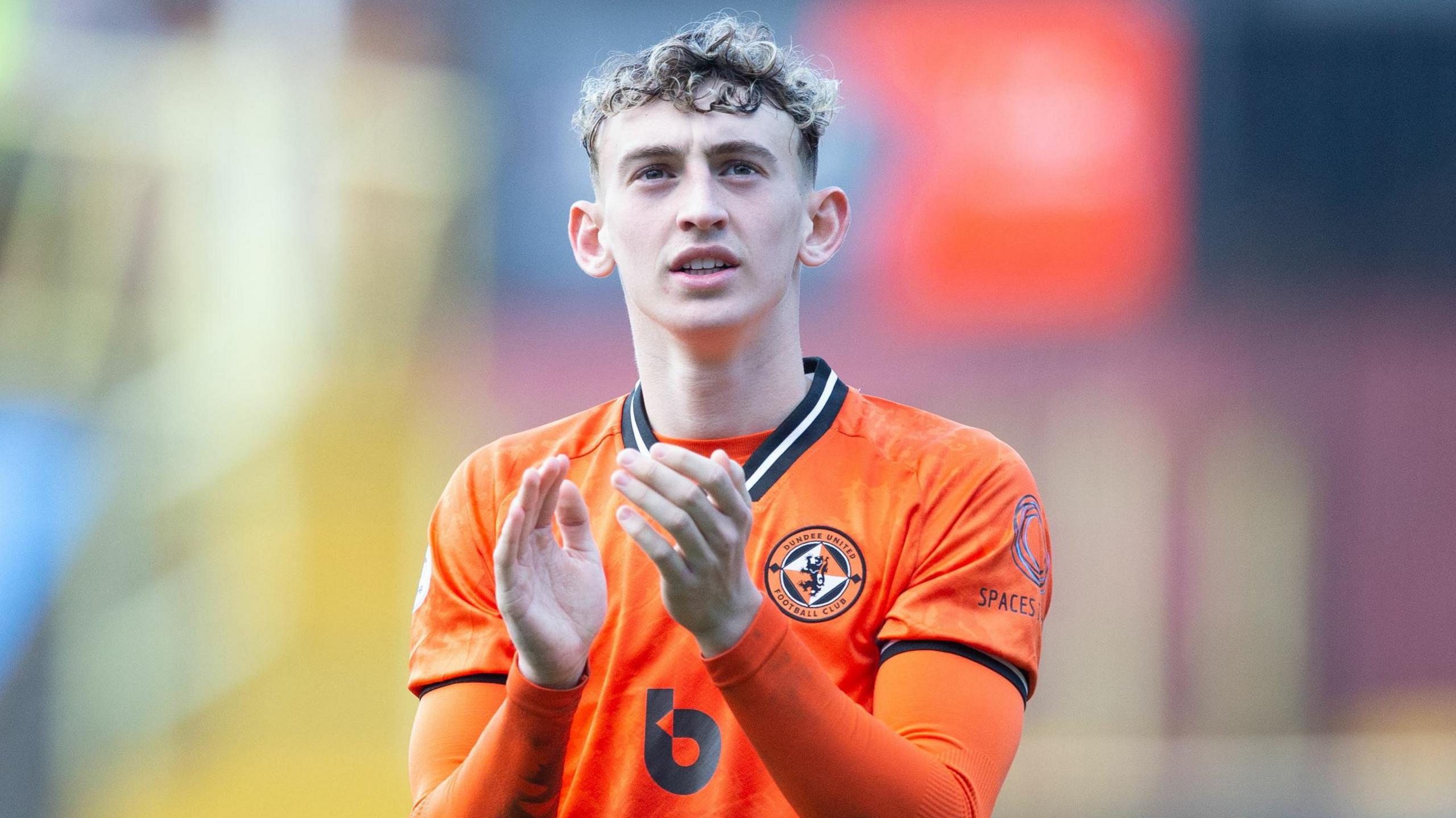 Miller Thomson signs new United deal - BBC Sport