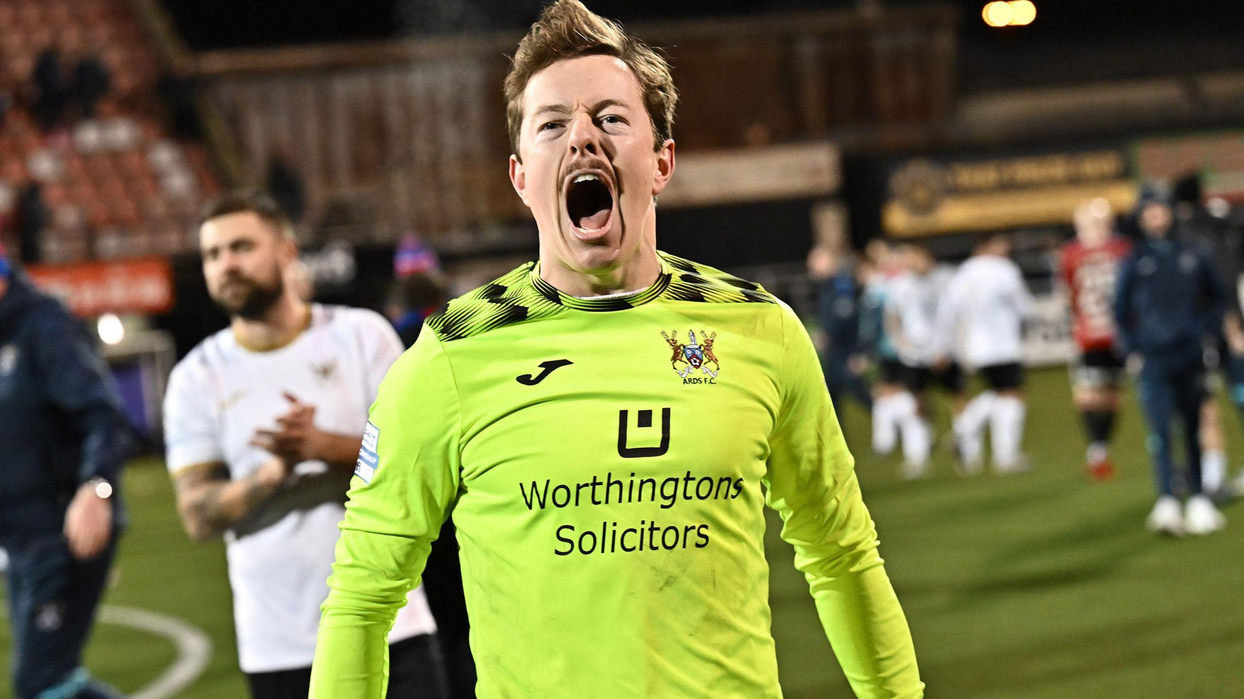 Irish Premiership: Portadown sign Ards stopper Alex Moore - BBC Sport