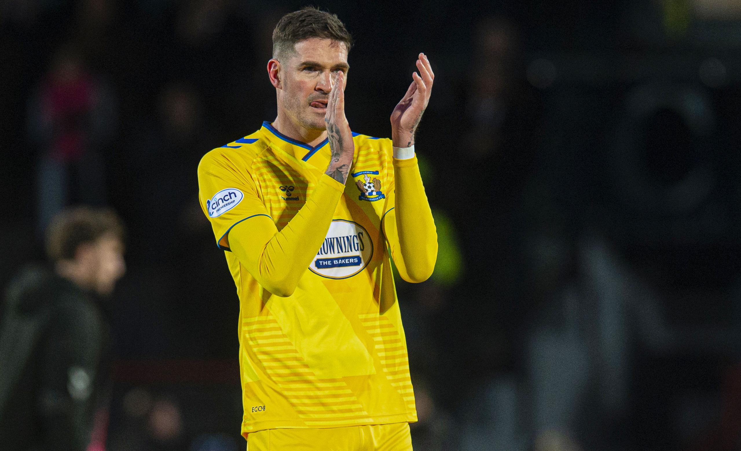 Kilmarnock: Kyle Lafferty in shock exit - BBC Sport