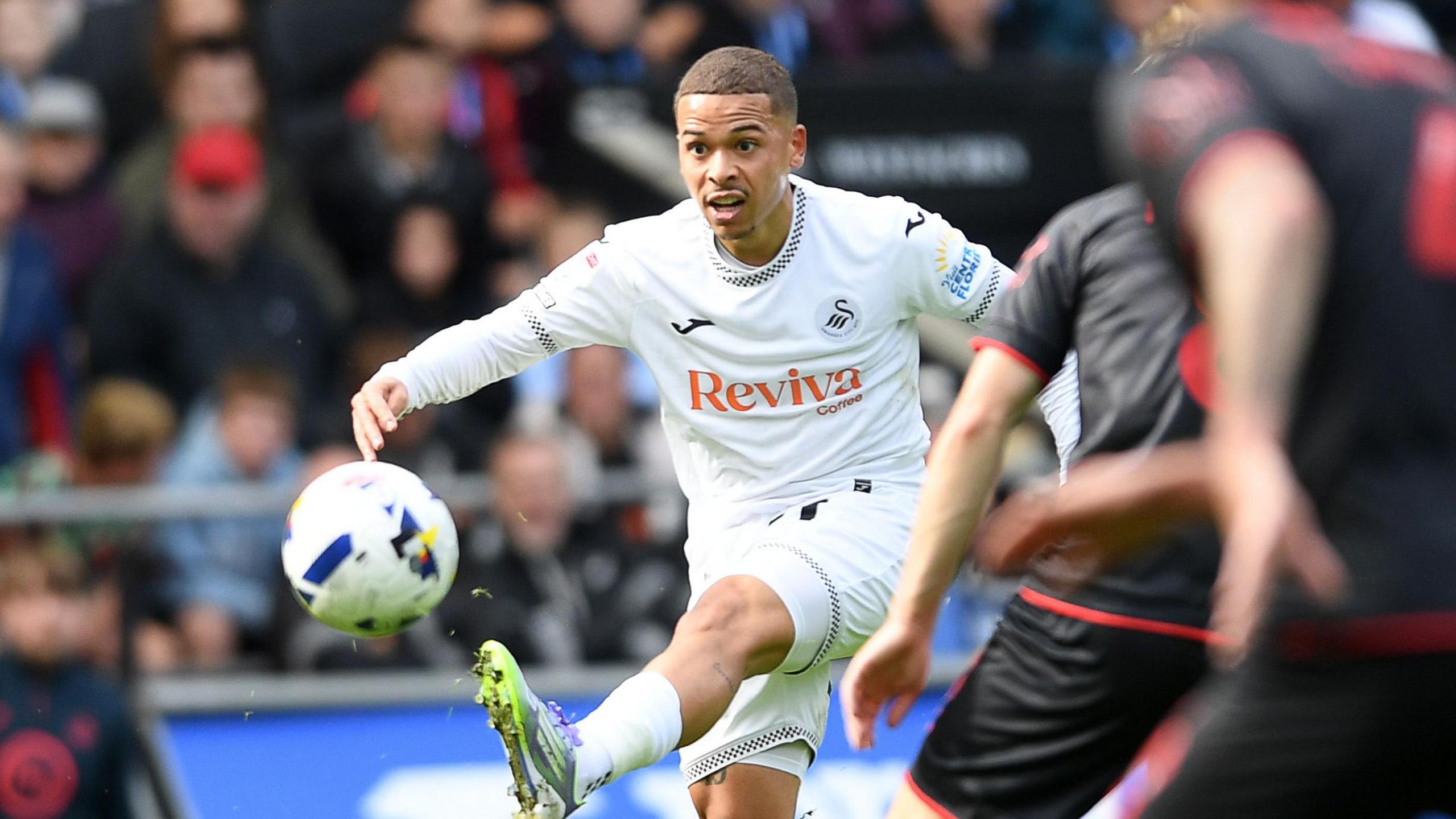 Swansea city news: Manuel Benson a doubt for QPR but hopeful over ...