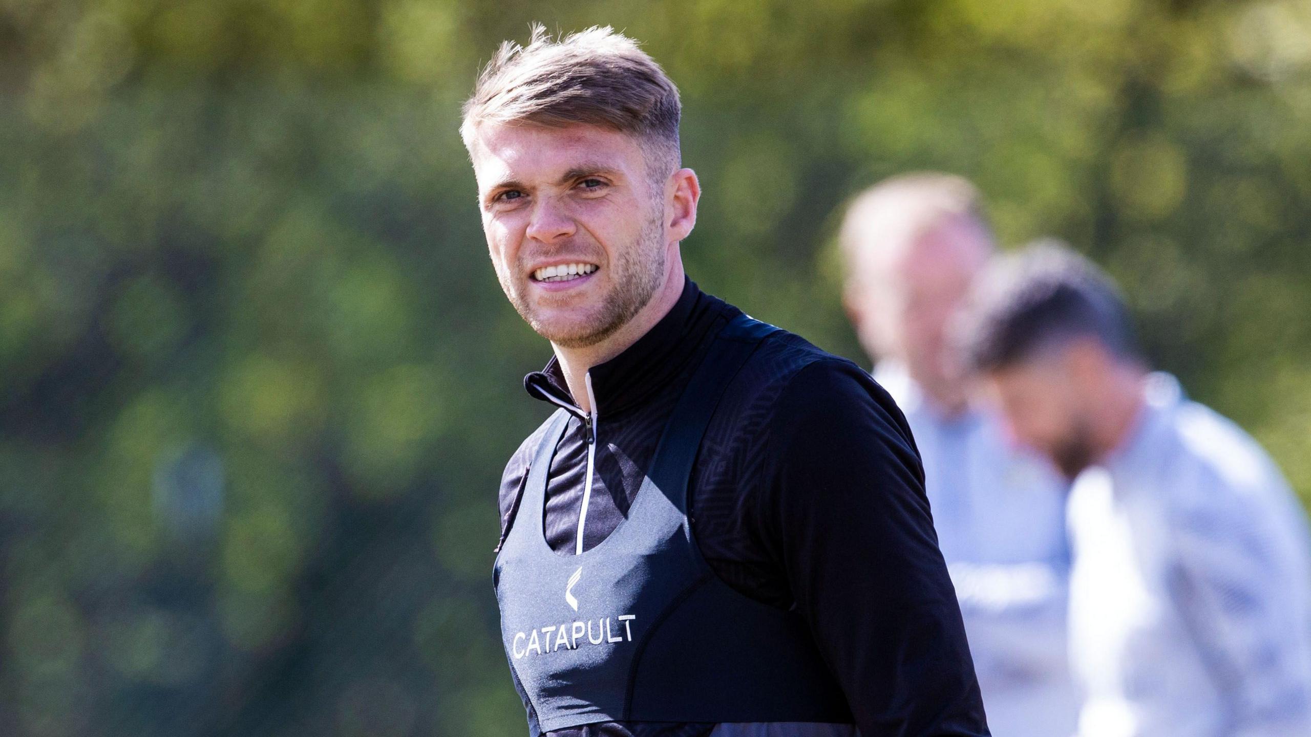 St Mirren: Robinson's men can still catch Kilmarnock, says Fraser - BBC ...