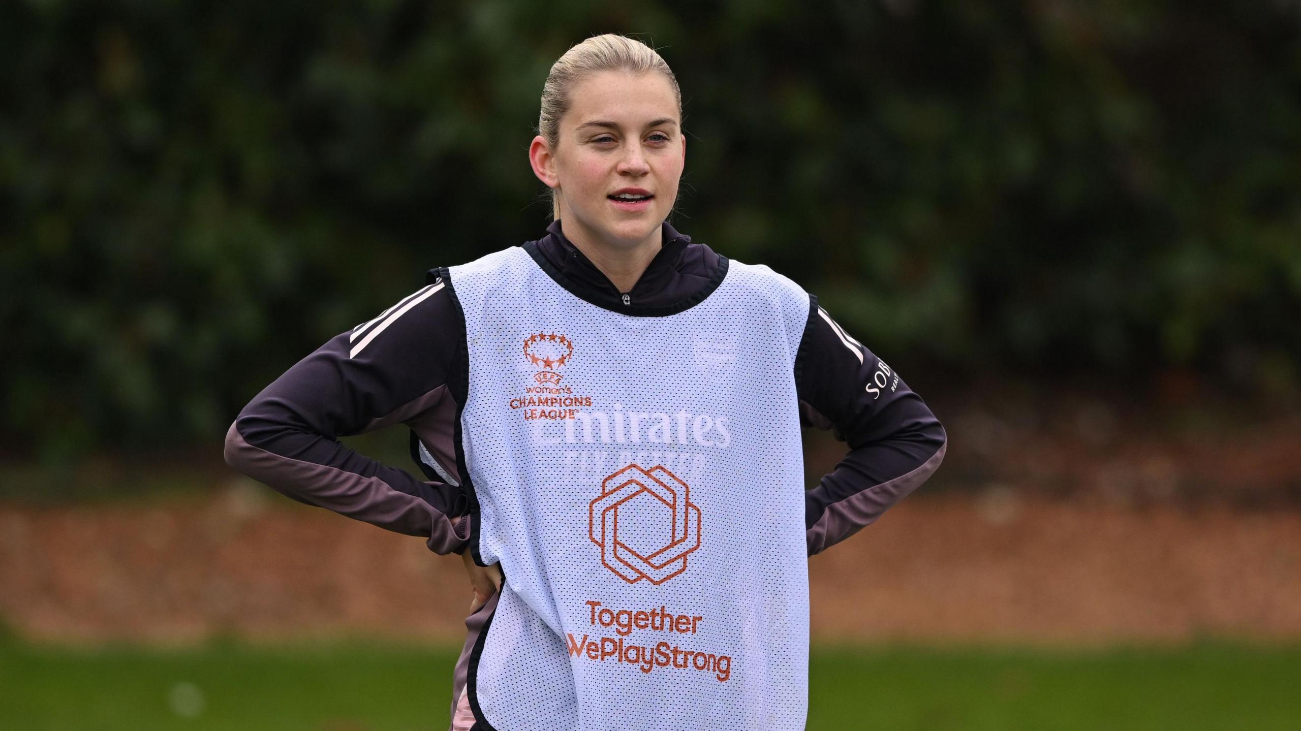 Alessia Russo: 'I always play my best football when I'm happy' - BBC Sport